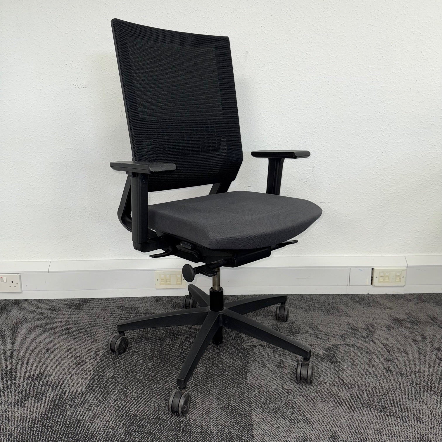 Used Viasit Impulse Too Office Chair - Kings Office Furniture