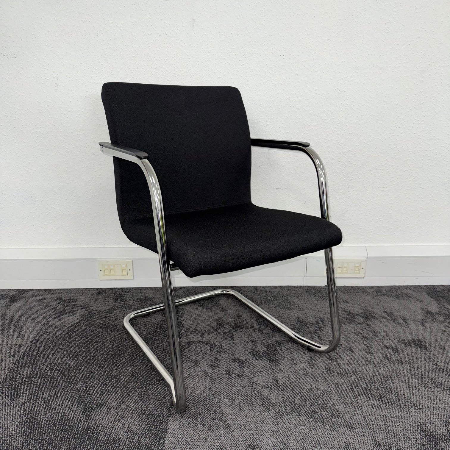 Used Rim Branded Black Fabric Meeting Chairs